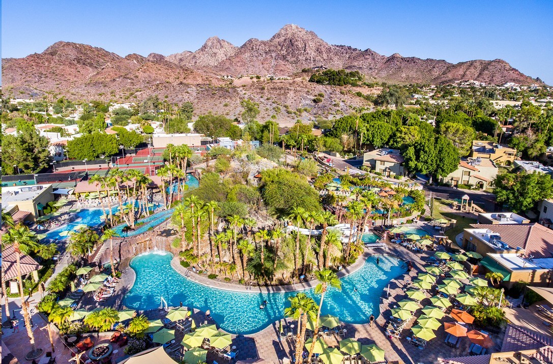 Phoenix Cheat Sheet: Pools the Kids Will Love - ResortPass | Blog