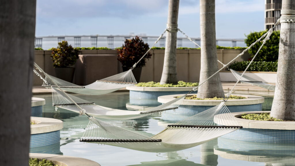 The 15 Best Pools in Miami - ResortPass | Blog