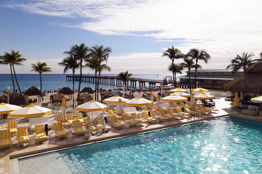 The 15 Best Pools in Miami - ResortPass | Blog