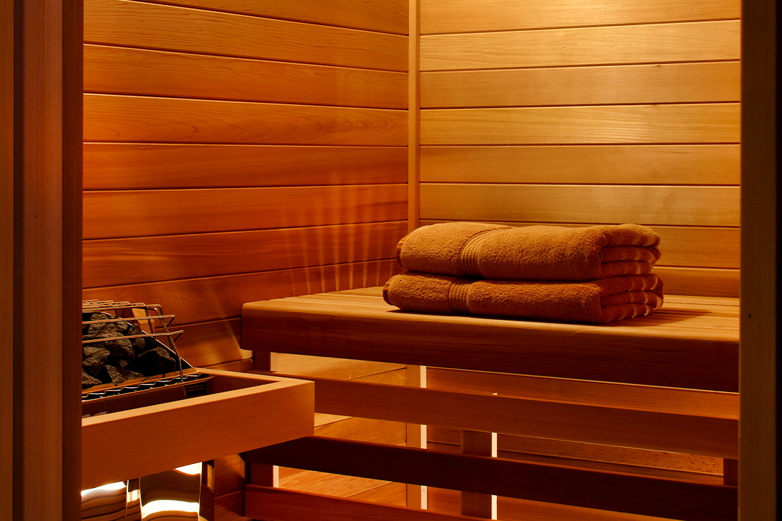 7 Sauna Benefits for Your Health and Wellness - ResortPass | Blog