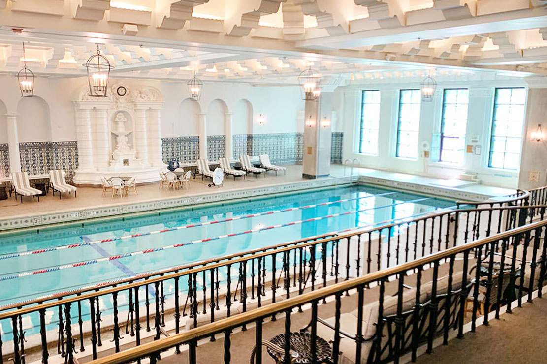 The Best Hotels With Indoor Pools in Chicago - ResortPass | Blog