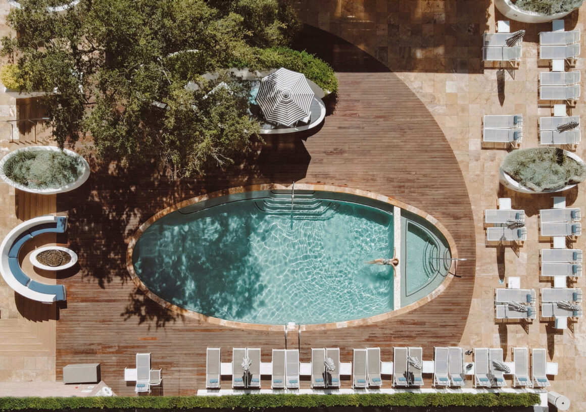 Best 11 Pools in Houston - ResortPass | Blog