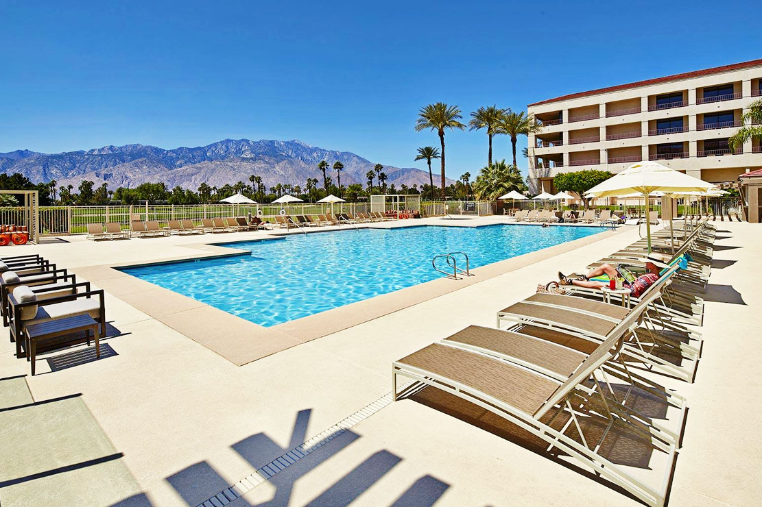 The 10 Best Olympic-Sized Pools in the U.S. - ResortPass | Blog